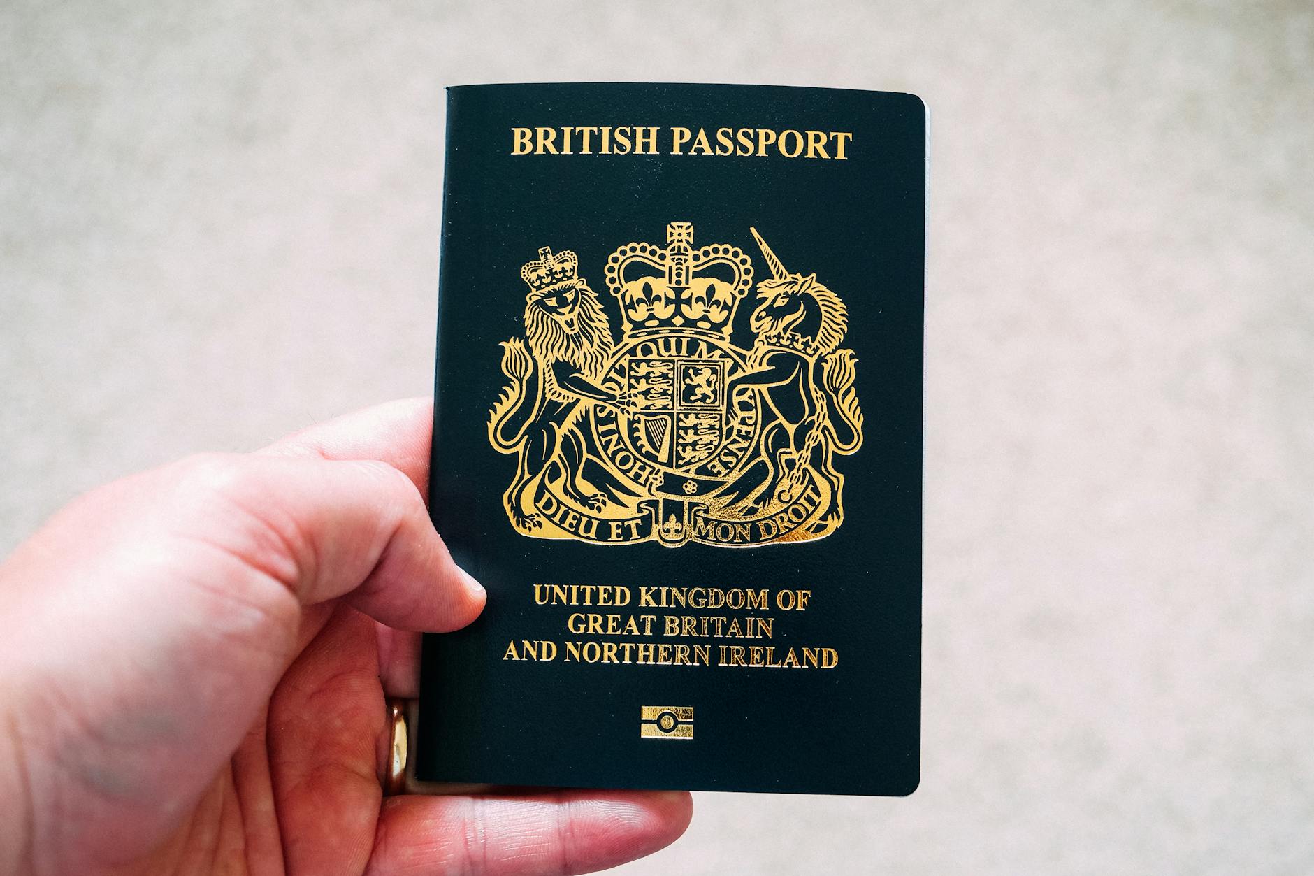 Naturalisation: Skilled Worker | UK Immigration & Visa Lawyers